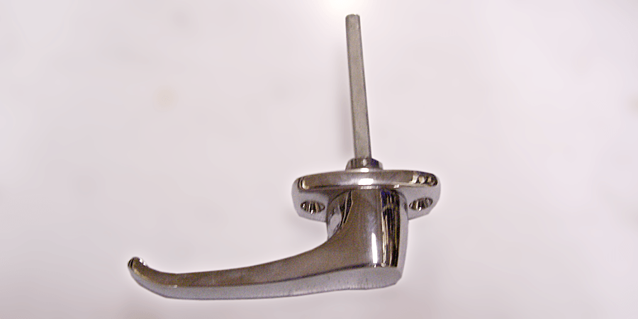 HANDLE,"L",NON-LOCKING,CHROME - pierce