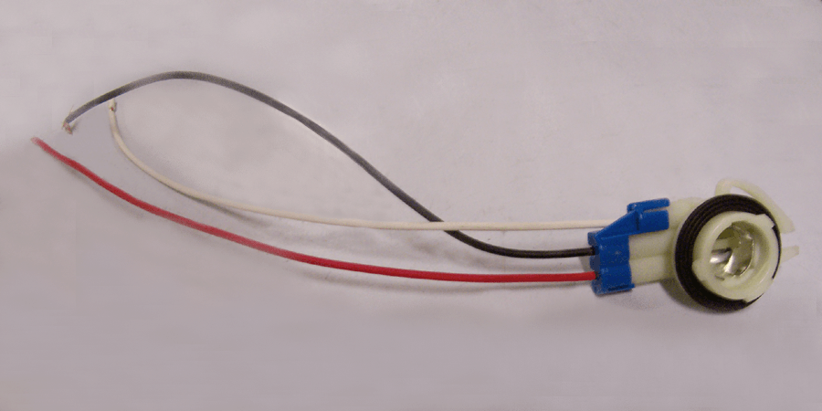 DUAL FILAMENT BULB SOCKET - pierce