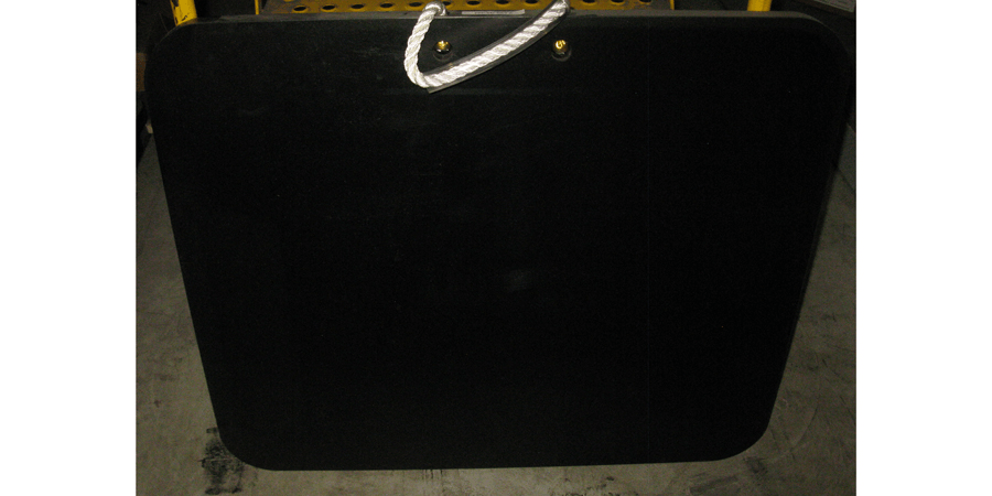 OUTRIGGER PAD,PLASTIC - pierce