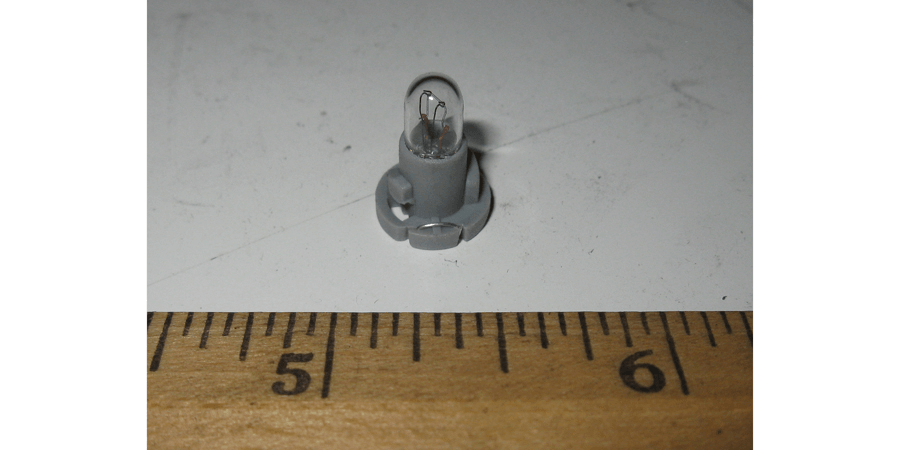 SOCKET LAMP ASSEMBLY - pierce