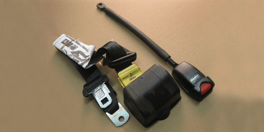 SEAT BELT,3-POINT,W/18" C2 BKL - pierce