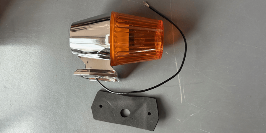 LIGHT,SIGNAL STAT #1319A - pierce