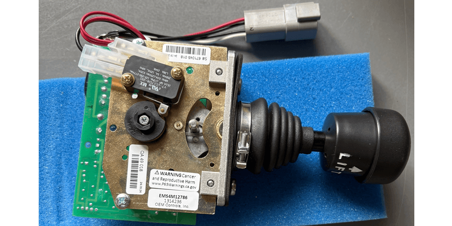 CONTROLLER,LAD JOYSTICK,NO PWM - pierce